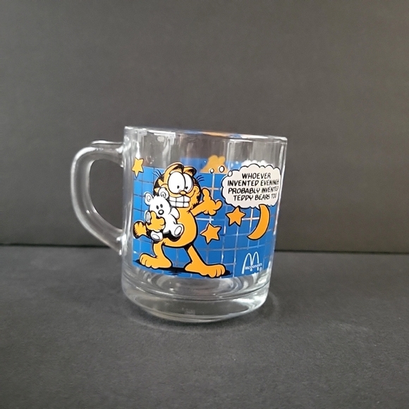 Garfield | Dining | Vintage Garfield Mugs Mcdonalds Glasses | Poshmark
